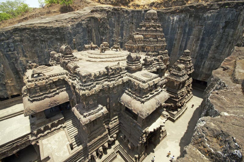 Pátio Do Templo Hindu Da Rocha Foto de Stock - Imagem de sagrado, rocha ...