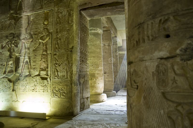 Templo Interior De Abydos, Egipto Foto de archivo - Imagen de imagen ...