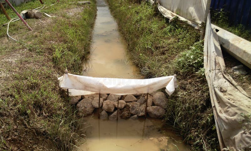 Temporary Sediment and Sludge Filters Installed at Construction Sites ... Temporary Sediment and Sludge Filters Installed at Construction Sites ...