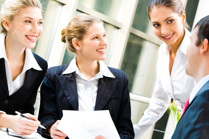 Temps de travail photo stock. Image du merveilleux, rectifié - 2559778