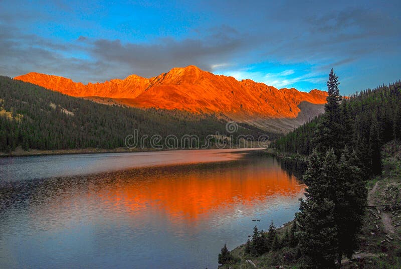 Jeff Halbach (Velvia8) - Photographer profile