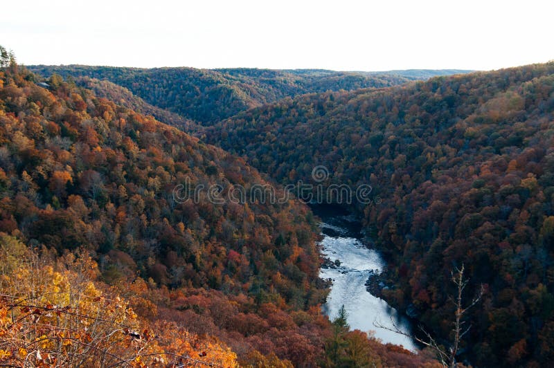 Tennessee Valley River and Mountain Stock Image - Image of empty ...