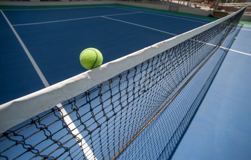 Tennis Ball Bouncing Net Stock Photos - Free & Royalty-Free Stock ...