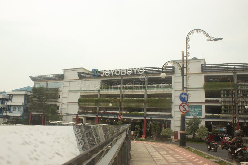 Terminal Intermoda Joyoboyo is the Bus and Microbus Passenger Terminal ...