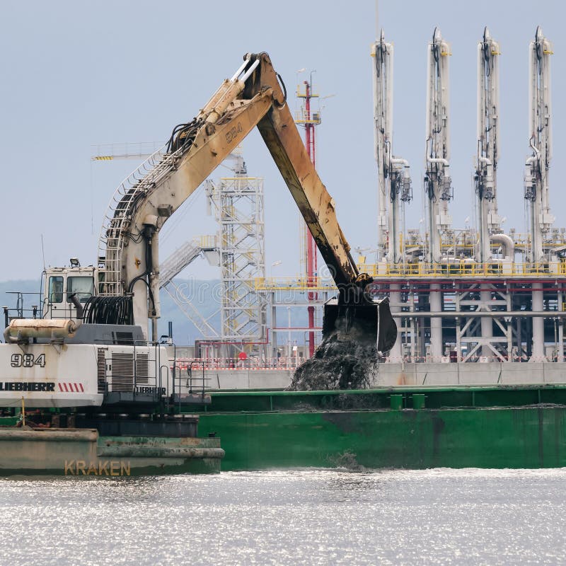 Floating Lng Terminal Stock Photos - Free & Royalty-Free Stock Photos ...