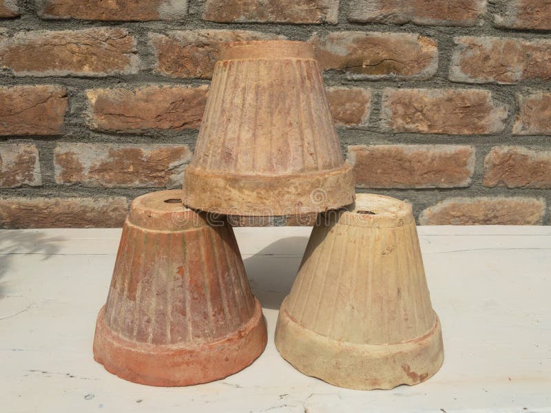 Old Clay Pot Upside Down Garden Stock Photos - Free & Royalty-Free ...