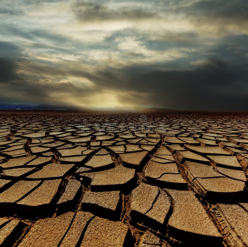 Terra da seca imagem de stock. Imagem de clima, dreno - 32007237
