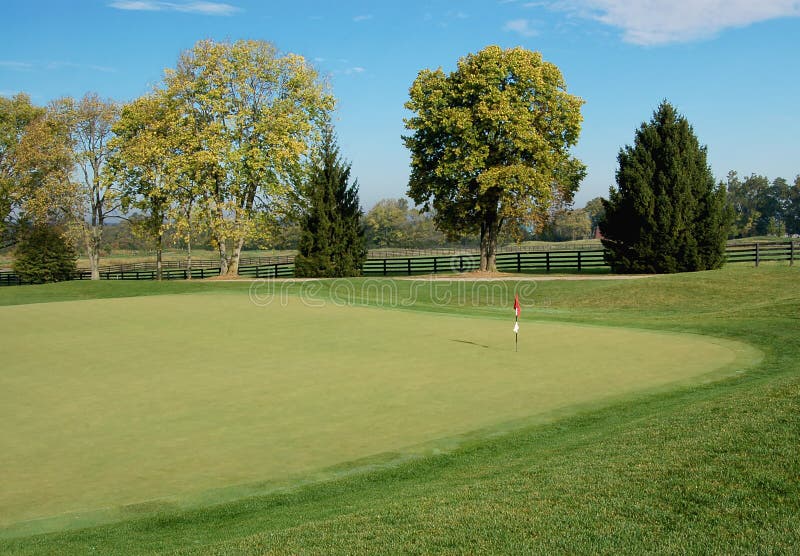 Terrain De Golf Image. Image: 3320162