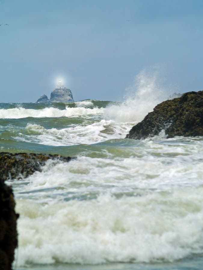 Terrible Tilly Lighthouse on Oregon Coast Stock Photo - Image of light ...