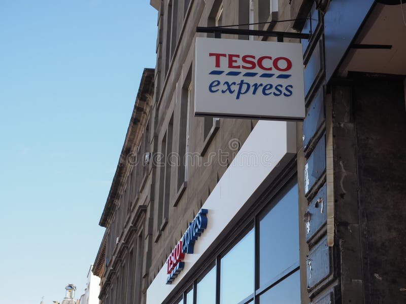 Tesco Express logo editorial stock image. Image of global - 123565689