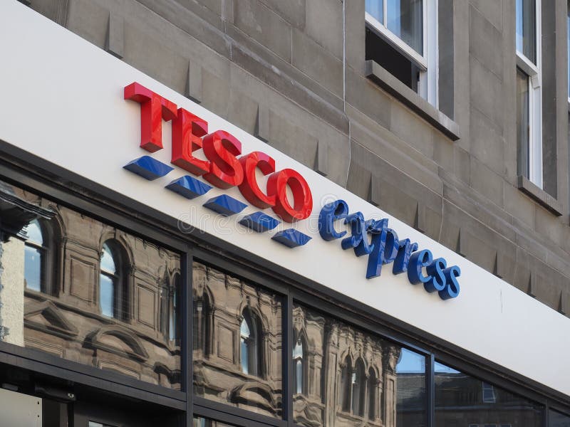 Tesco Express Shopfront Sign in Dundee Editorial Image - Image of ...