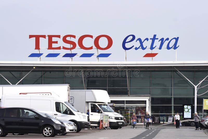 Tesco extra supermarket. editorial image. Image of front - 344383010