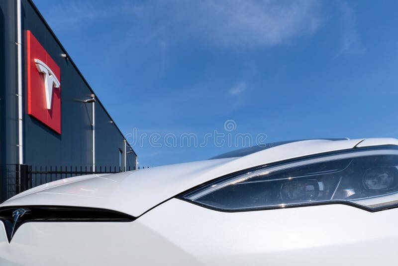 Tesla Model S at Tesla Store Editorial Stock Image - Image of automaker ...