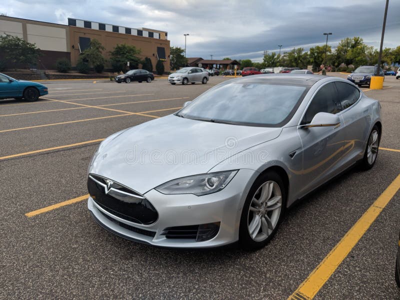 Tesla Model-T editorial photography. Image of electric - 127067037