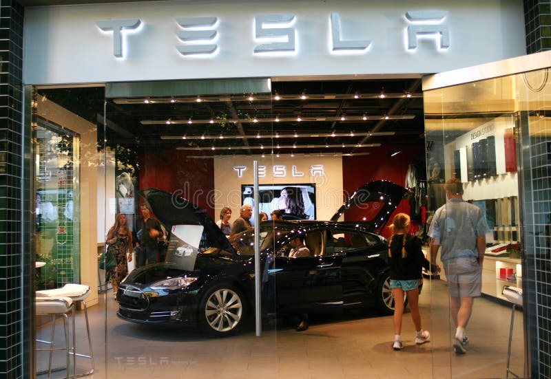 Tesla Store editorial photo. Image of sales, sale, sustainable - 53107446