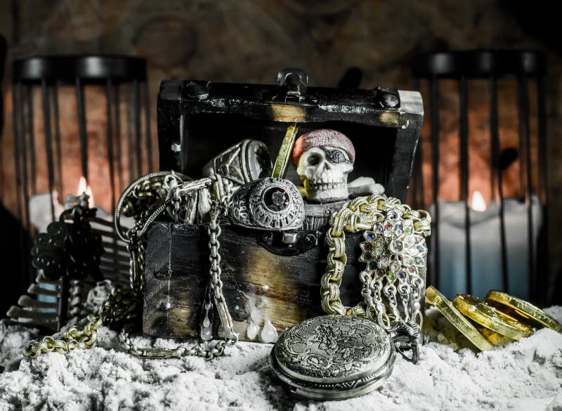 Tesoro del pirata imagen de archivo. Imagen de aventura - 77247783