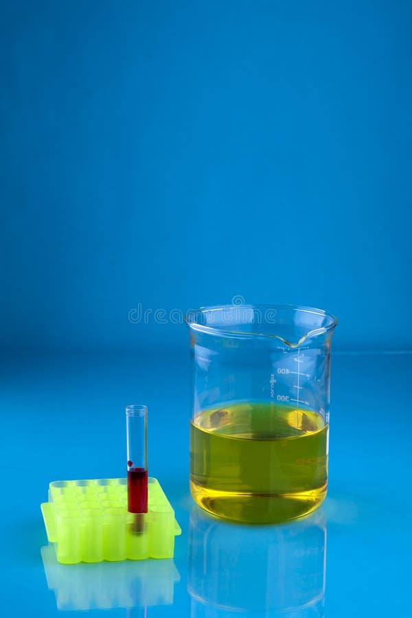 Beaker With Yellow Liquid Isolated Stock Image - Image of biotech ...