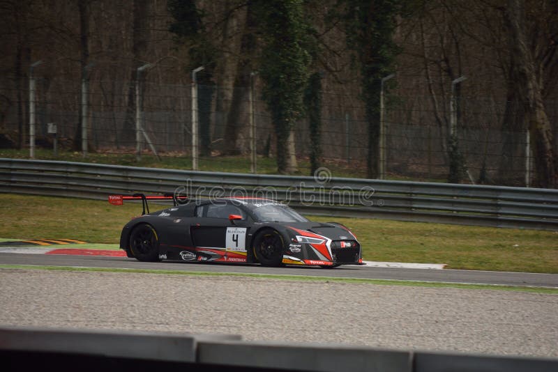 Teste De Audi R8 LMS GT3 2016 Em Monza Imagem Editorial - Imagem de ...