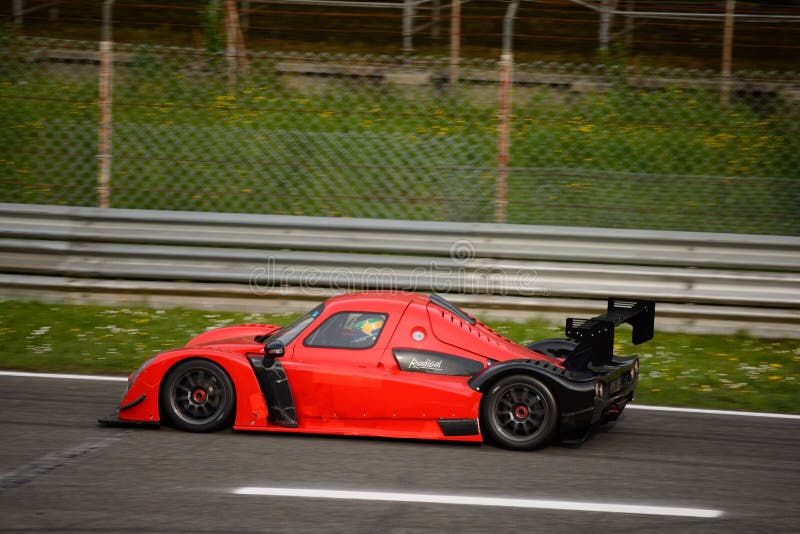 Teste Radical Do Carro De SR8 RX Em Monza Imagem de Stock Editorial ...
