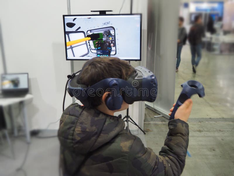 Testing Device for Virtual Reality Applied in Business and Industrial ...