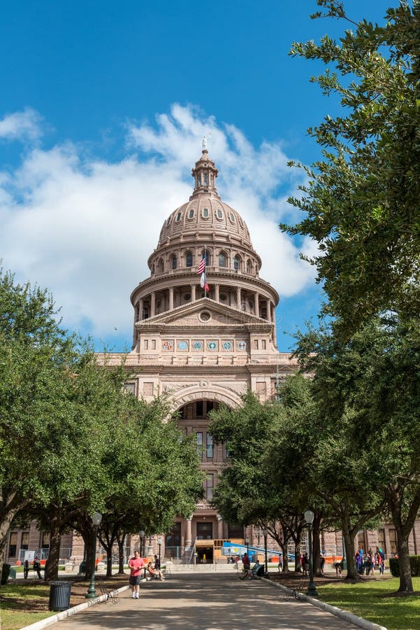 The Texas Capitol Building in Austin Editorial Photo - Image of ...