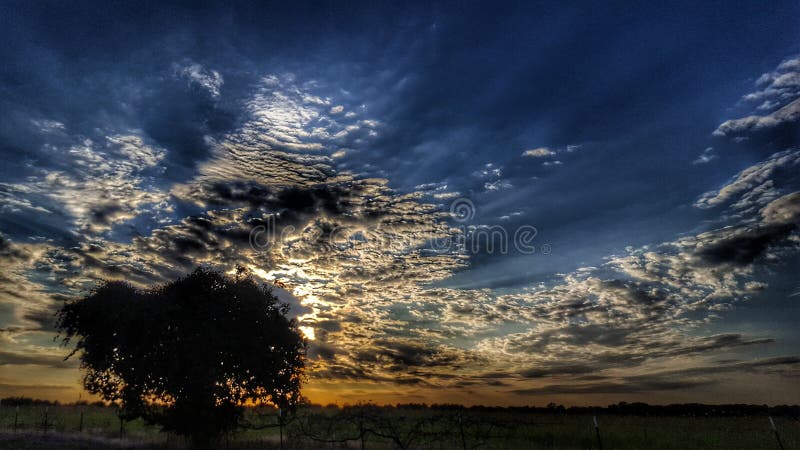 Texas sky stock image. Image of afterglow, sunrise, horizon - 102995543
