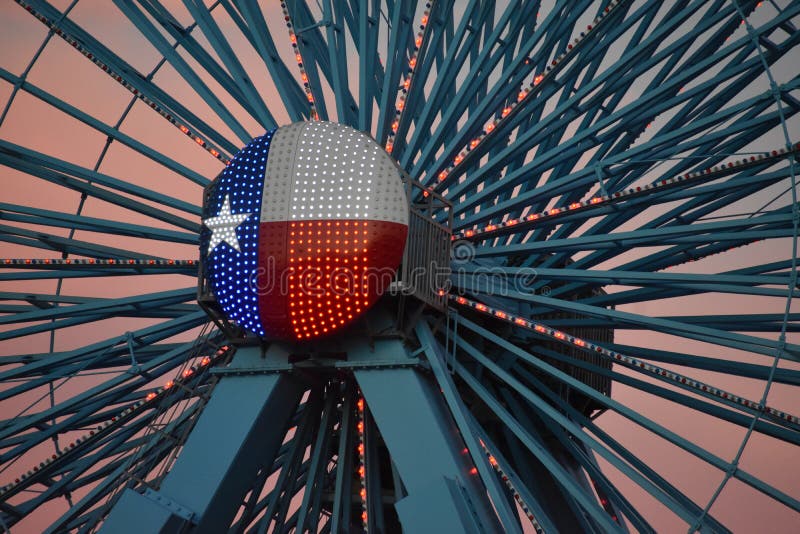 Texas Star on the Ferris Wheel Texas Star at the Texas State Fair in ...