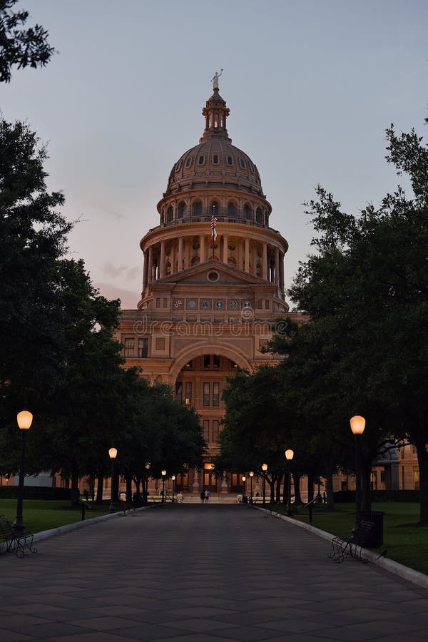 State Capitol Of Texas At Night Stock Image - Image of flags, politics ...