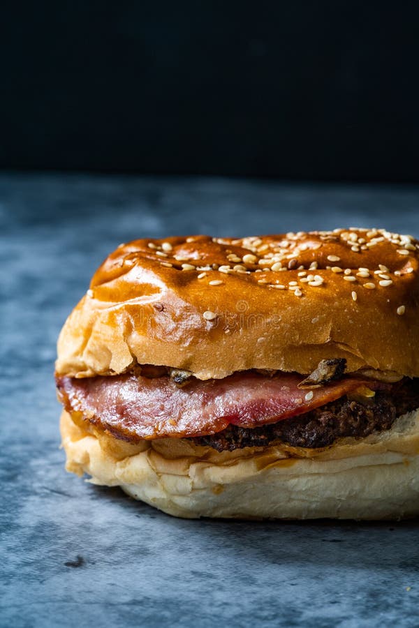 Texas Style Hamburger with Bacon / Texas Burger Stock Photo - Image of ...