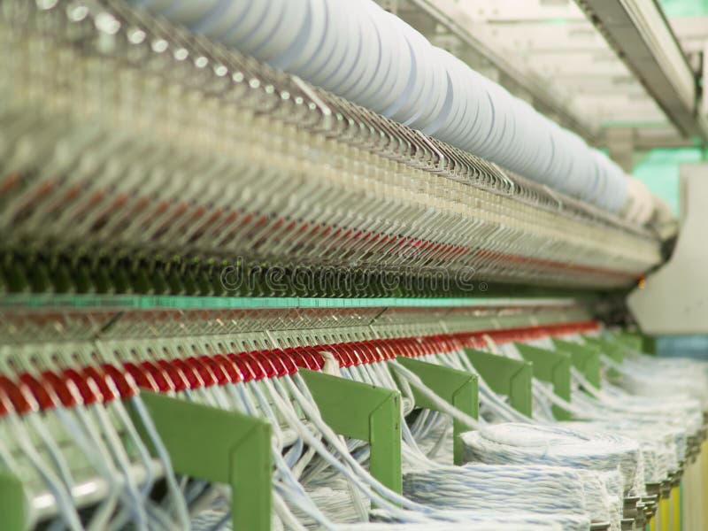 Textiel fabriek stock foto. Image of garen, industrie - 5468358
