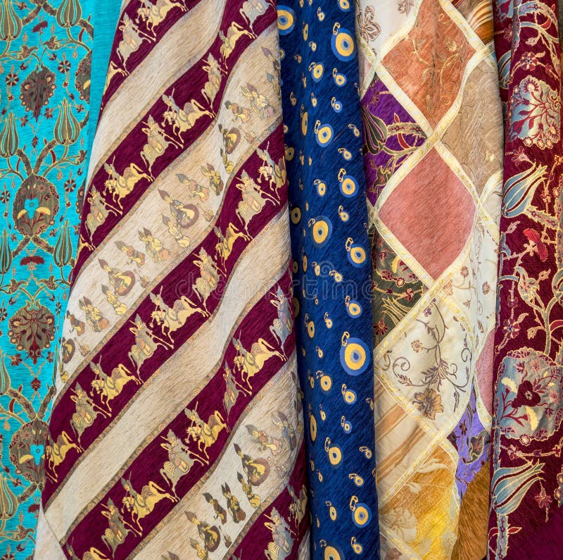 Tissu De Couverture De Turquie Dans Le Bazar Photo stock - Image du ...
