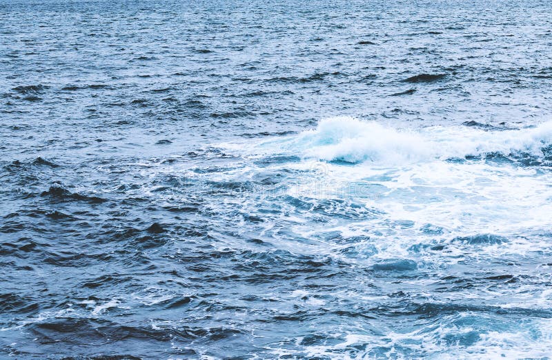 Textura Da ?gua Do Mar Azul Foto de Stock - Imagem de ninguém, azul: 142681996