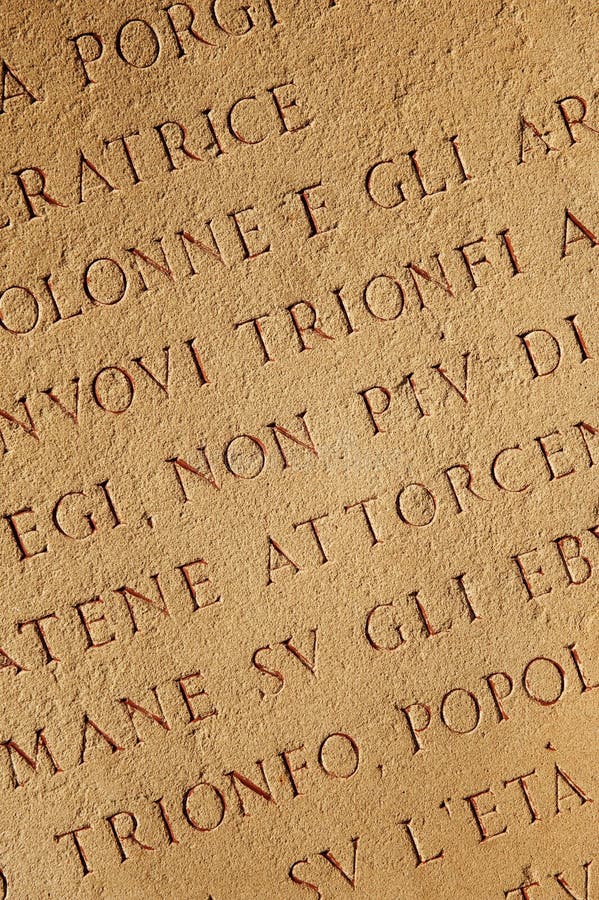Textura das letras romanas foto de stock. Imagem de arqueologia - 8410730