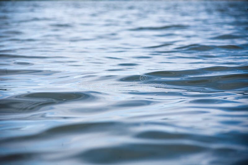 Textura De La Superficie De Agua De Las Olas Azules Foto de archivo ...