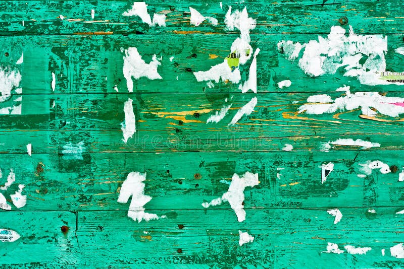 Textura De Madera Con Los Restos De Anuncios Imagen de archivo - Imagen ...