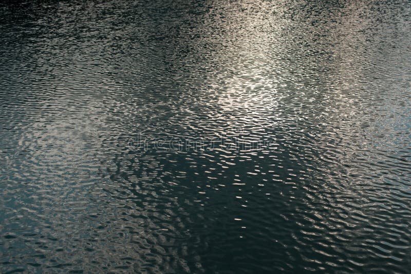 Textura Del Agua Del Lago Fotos De Stock - Download 40,556 Fotos Libres ...