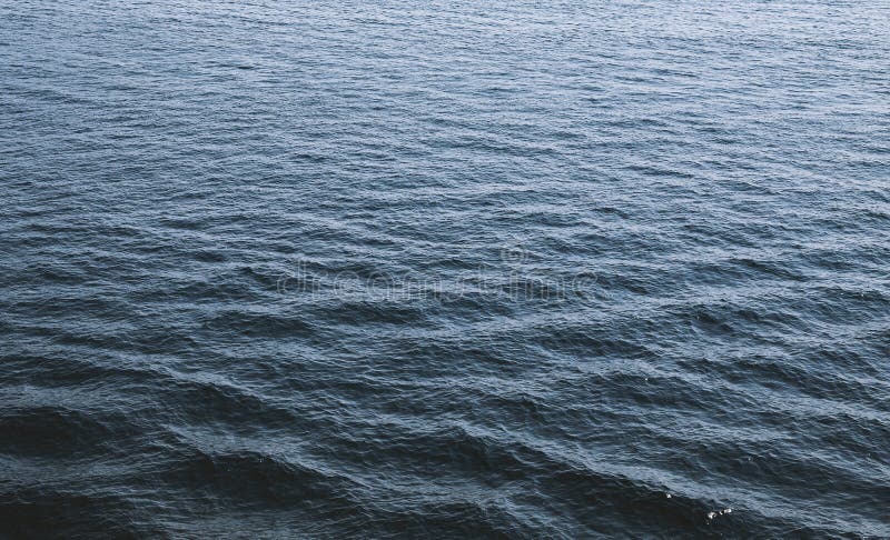 Textura del mar oscuro foto de archivo. Imagen de extracto - 156408854