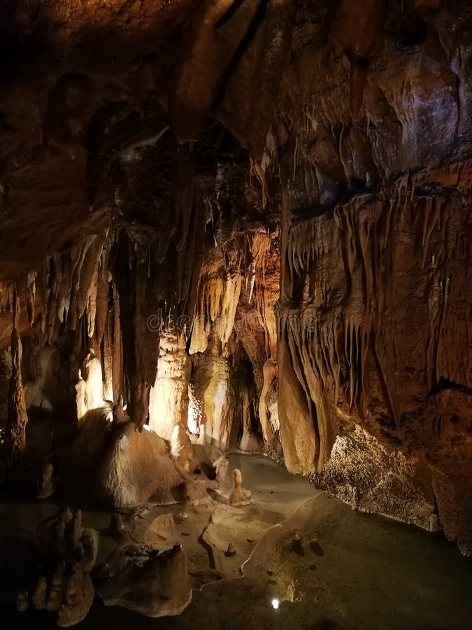 Texturas Y Modelos Dentro De Una Gruta Imagen de archivo - Imagen de ...