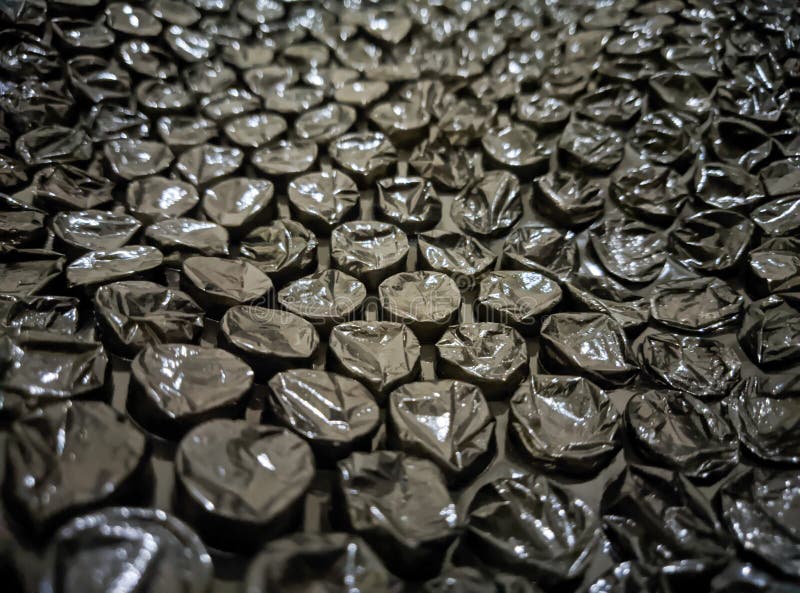 Texture of burble wrap stock image. Image of mailing - 289895725