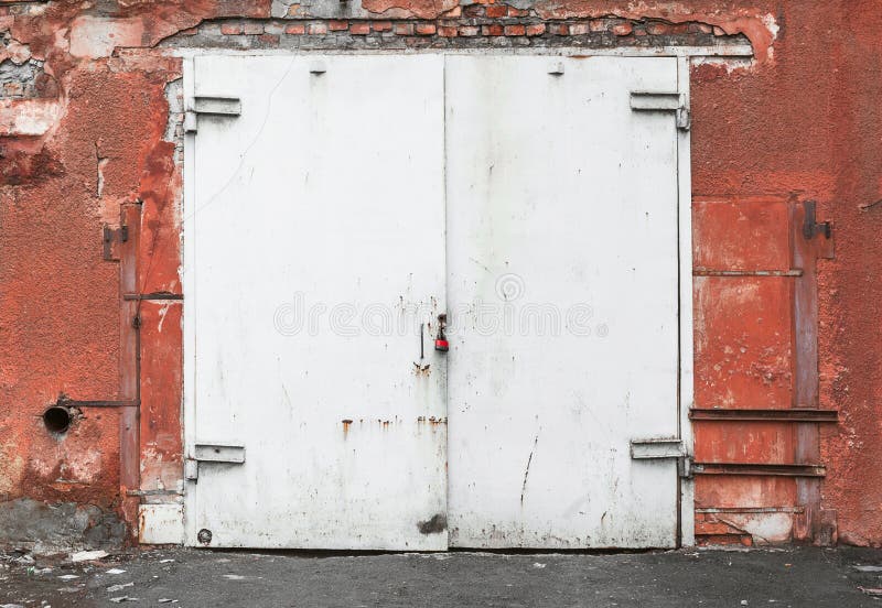 Texture rusty iron gate stock photo. Image of worn, grunge - 113228058