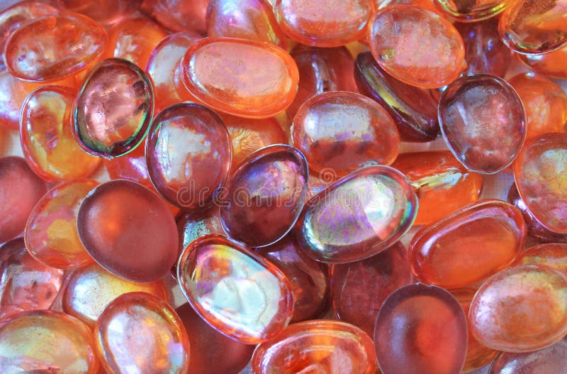 Pierre Gemme Rouge Rouge Transparente Photos libres de droits et ...