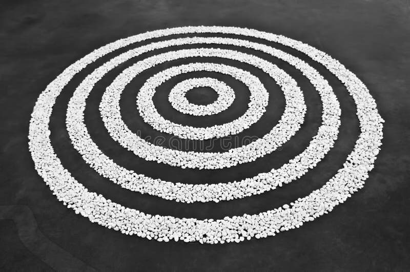 Target on tree stock photo. Image of grain, round, accuracy - 25029648