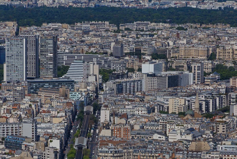 The 15th Arrondissement of Paris Stock Image - Image of paris, edifice ...
