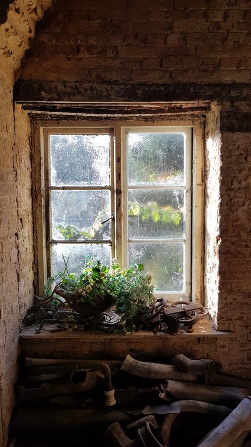 18th Century Window in Old Ruin. Stock Image - Image of 18th, interior ...