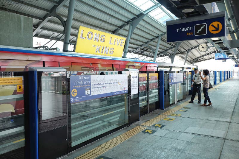 497 Bangkok Mrt Station Line Stock Photos - Free & Royalty-Free Stock ...