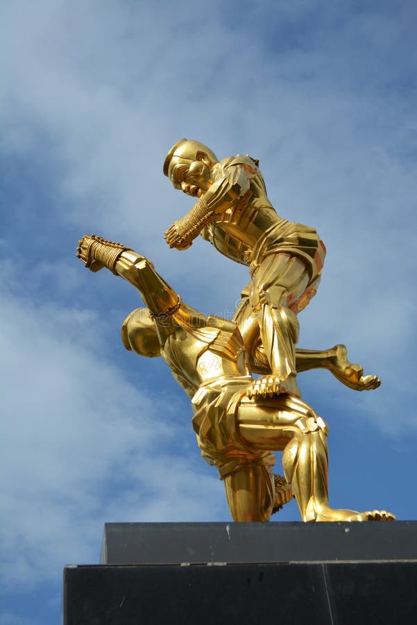 Thai Boxing Monument Stock Photos - Free & Royalty-Free Stock Photos ...