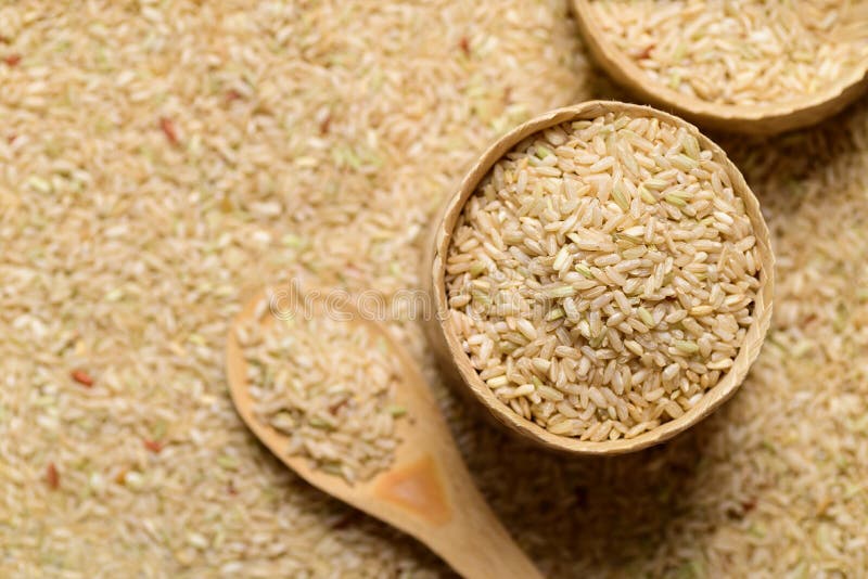 Thai Brown Rice Seeds in Bamboo Basket, Organic Rice Stock Photo ...