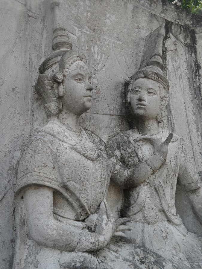 Thai Classical Dancer Sculpture Stock Photos - Free & Royalty-Free ...