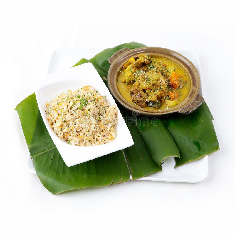 Thai Curry with Fried Rice, Authentic Thai Fried Rice, Thai Cuisine ...