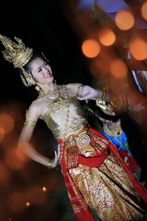 Thai Dance editorial photography. Image of custom, culture - 14018302